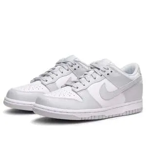 Nike Dunk Low Sneakers