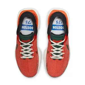 Nike Zoomx Invincible Run Flyknit 2 Athletic Sneakers - Orange/black