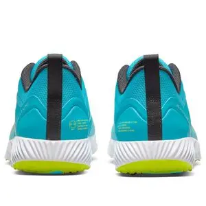 Nike Alpha Huarache 8 Pro Turf Athletic Shoes