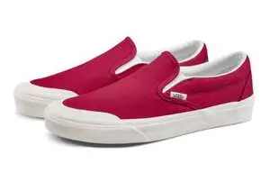 VANS Classic Slip-on 138 Sneakers - Red
