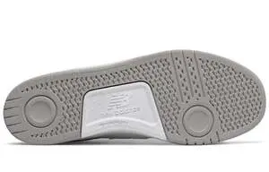 NEW BALANCE White