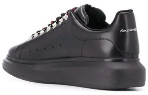 Alexander McQueen Oversized Sneaker With Hook Eyelets - Black