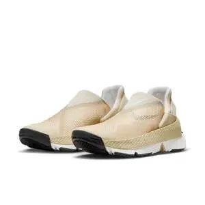 Nike Go Flyease Casual Low Top Sneakers - Creamyellow