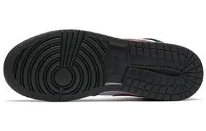 JORDAN 1 Retro High Sneakers - Black