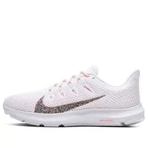 Nike Quest 2 Sneakers - White