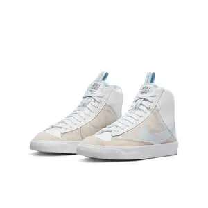 Nike Blazer Mid '77 Se High Top Sneakers - White/blue