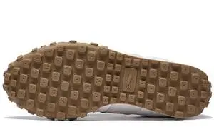 LI-NING Yunchuan Vintage Sneakers - White/brown