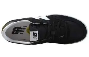 NEW BALANCE 300 Retro Sneakers