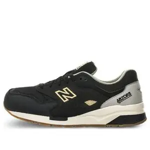 NEW BALANCE 1600 Elite Edition Low-top Sneakers - Black/cream