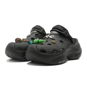 KAALIXTO Embellished Clogs