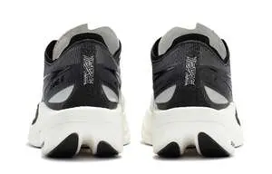 361 DEGREES X Qu!k Foam Flying Flame 2 Athletic Sneakers - White/black