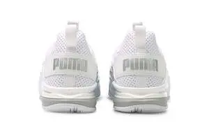PUMA Axelion M Perf Metallic Low Top Sneakers