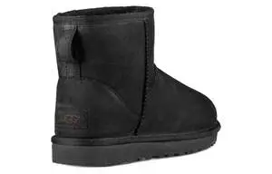 UGG Classic Mini Leather Boots - Black