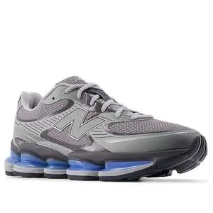 NEW BALANCE 2000 Sneakers - Grey/blue
