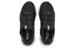 PUMA Flourish Low Top Sneakers