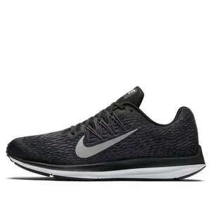 Nike Zoom Winflo 5 Athletic Sneakers - Black