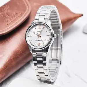Casio Quartz Analog Watch With Stainless Steel Band - Silver
