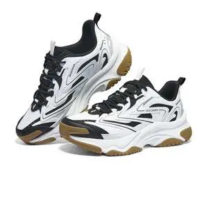 Sketchers Moonhiker Sneakers - White/black/brown