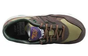 NEW BALANCE 580 Athletic Sneakers - Brown