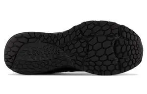 NEW BALANCE Fresh Foam 880v11 Gtx Athletic Sneakers - Black