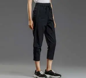 Nike Cropped Pants