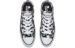CONVERSE X Hello Kitty Chuck Taylor All Star Ox "kitty Flower Pattern" Low Top Sneakers - Black