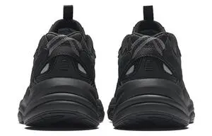 ANTA Tread Adventure Low Top Sneakers