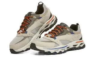 Sketchers Catapult Low Top Sneakers