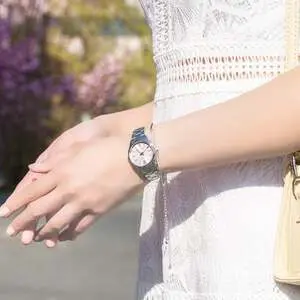 Casio Quartz Analog Watch With Stainless Steel Strap