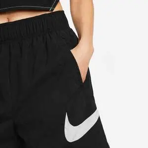 Nike Essential High-rise Woven Shorts