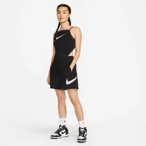 Nike Essential High-rise Woven Shorts