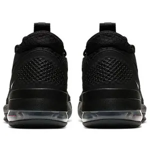 Nike Force Max Low Sneakers
