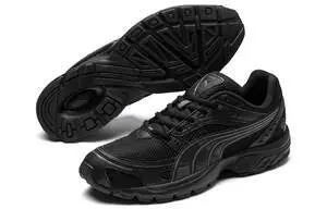 PUMA Axis Low Top Sneakers