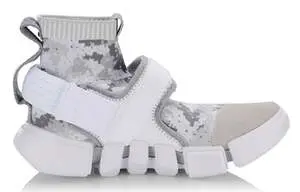 LI-NING Essence 2 Buckle Up Sneakers