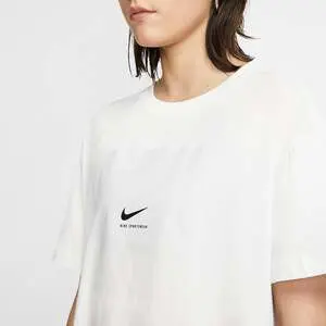 Nike Alphabet Logo Short Sleeve T-shirt