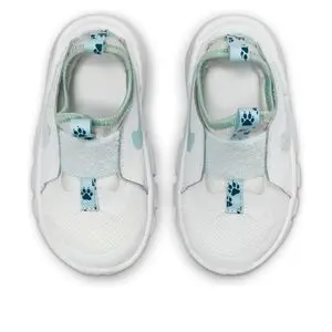 Nike Flex Runner 2 Lil 'pawprints' Low Top Sneakers
