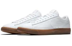 Nike Blazer Low Le Sneakers - White