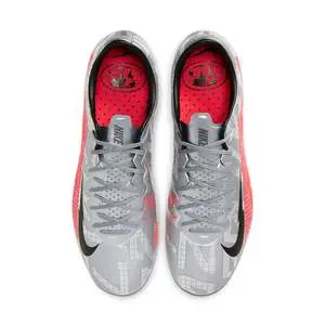 Nike Mercurial Vapor 13 Pro Hg Athletic Sneakers