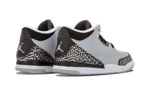 JORDAN 3 Retro High Top Sneakers