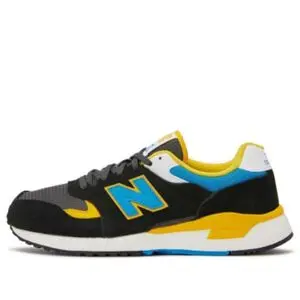 NEW BALANCE Retro Low Top Sneakers - Black/yellow