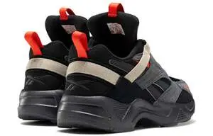 REEBOK Aztrek 96 Adventure Sneakers - Black/grey