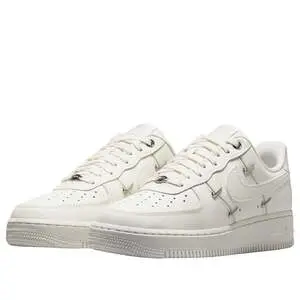 Nike Force 1 '07 Lv8 Sneakers