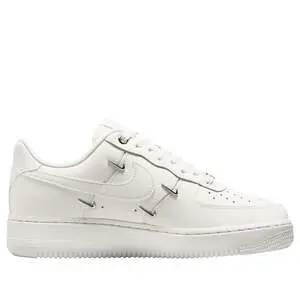 Nike Force 1 '07 Lv8 Sneakers