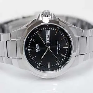 Casio Standard Analog Watch