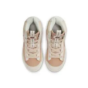 Nike Blazer Mid '77 Se 'dance' Sneakers - Sanddrift/light Silver/phantom