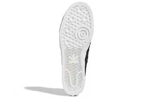 Adidas Nizza Low Top Sneakers With Graphic Detailing - Black