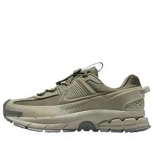Nike Zoom Vomero 5 Roam Sneakers - Silver/sage