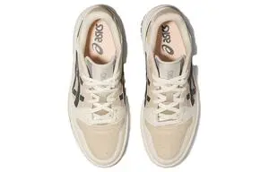 Asics Court Mz 2.0 Sneakers - Cream/gray