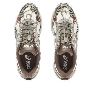Asics Gel-kahana Tr V4 Sneakers - Cream/brown