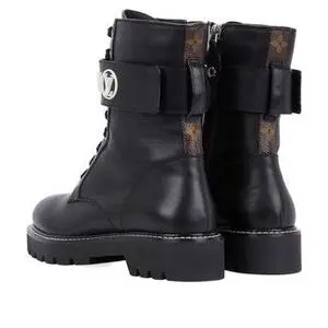LOUIS VUITTON Territory Flat Ranger Boots